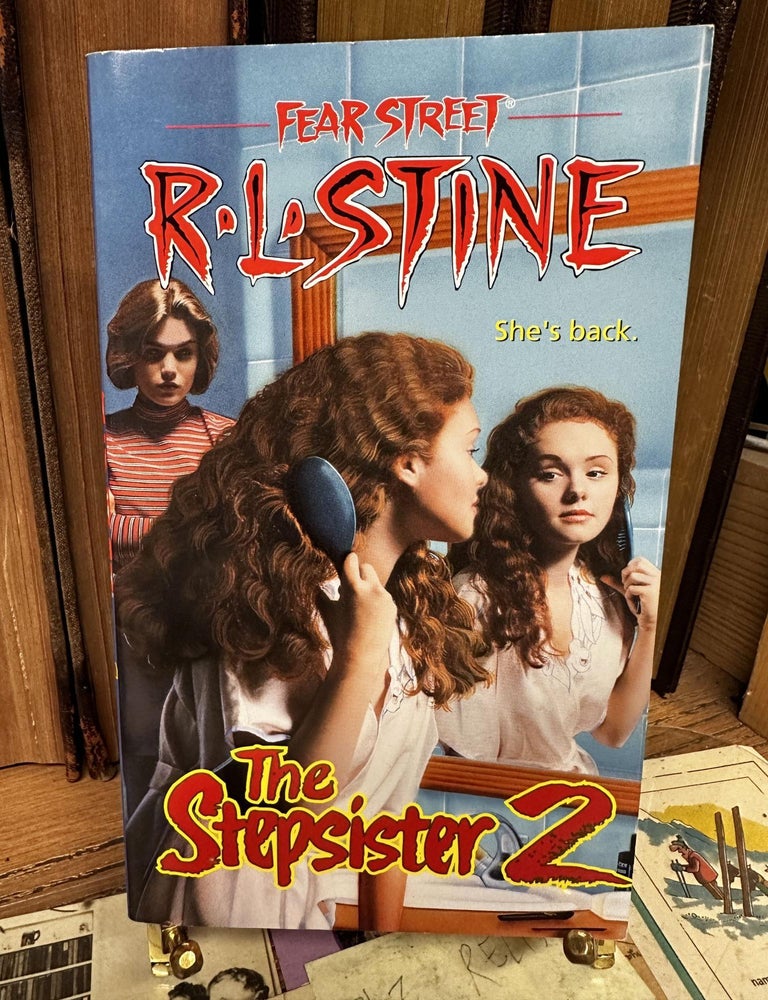 The Stepsister 2 Fear Street R L Stine 1st Simon Pulse Edi
